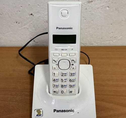 Телефон Panasonic KX-TG1711RUW беспроводной dect