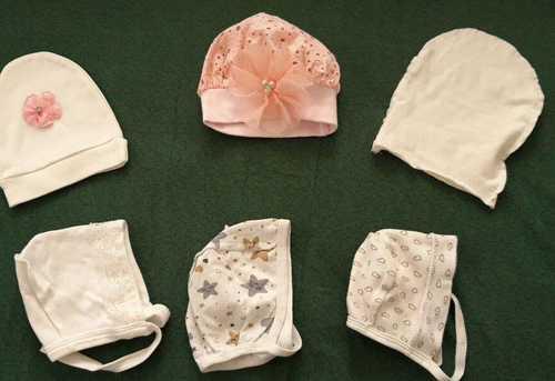 Носочки,шапочки для новорожденных