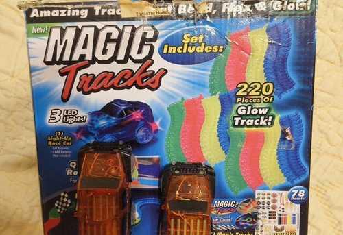 Гибкий трек Magic track 220 деталей, 2 машинки