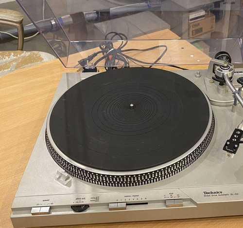 Проигрыватель винила Technics SL-D3