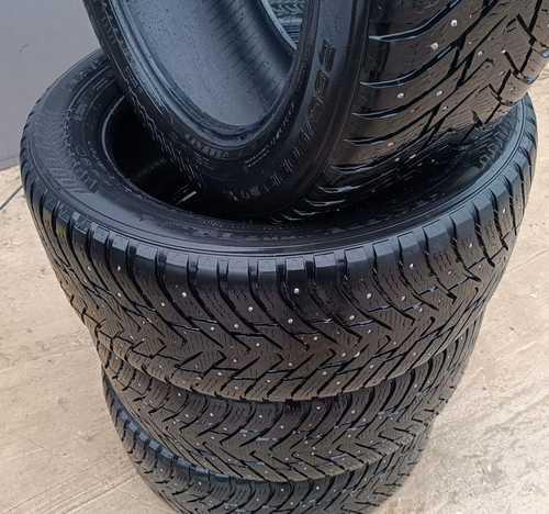 Nokian Tyres Hakkapeliitta 8 SUV 265/50 R19 110