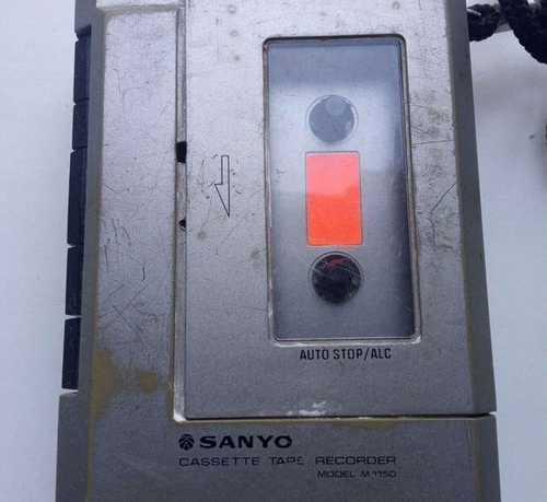 Sanyo аудиоплеер кассетный M1150