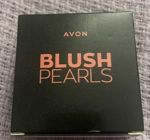 Румяна в шариках avon