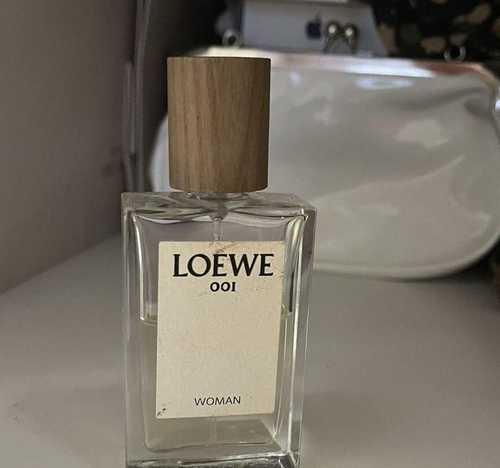 Loewe 001 woman