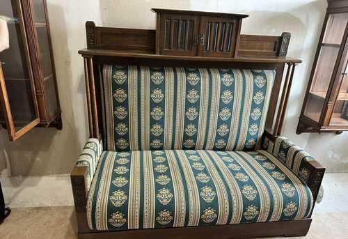 Старинный антикварный диван 19 век Дуб