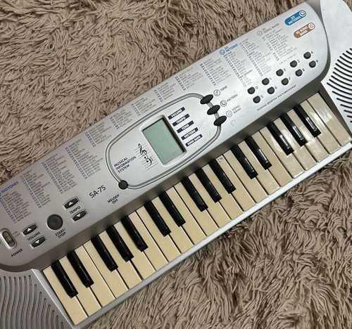 Синтезатор Casio SA-75