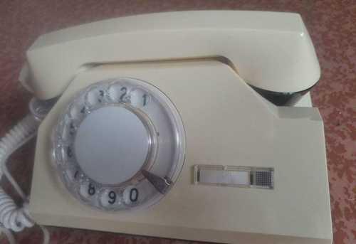 Телефон дисковый настольный СССР