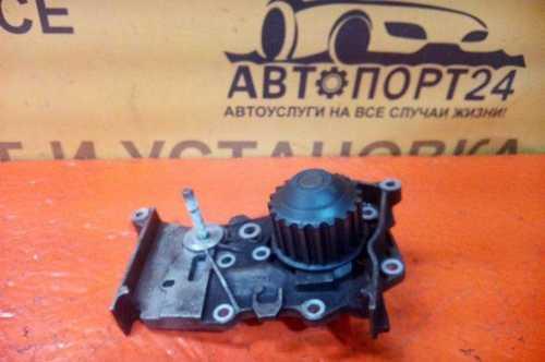 Помпа Renault Megane 2 2002-2009