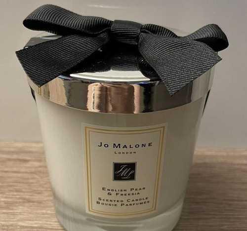 Свеча JO malone london english pear & freesia