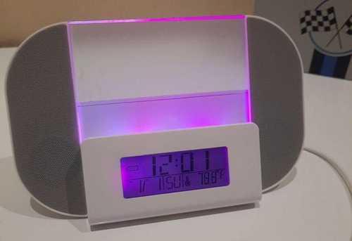 Часы-будильник с подсветкой