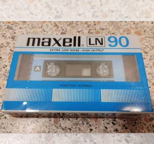 Аудиокассеты maxell