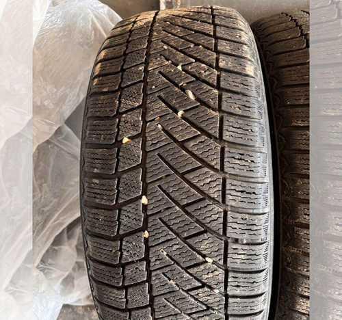 Continental ContiVikingContact 6 205/50 R17