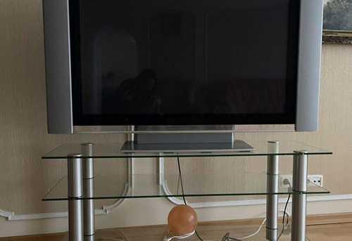 Стеклянная тумба с телевизором