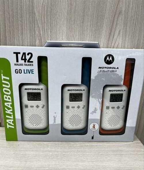 Комплект раций Motorola t42 3 pack