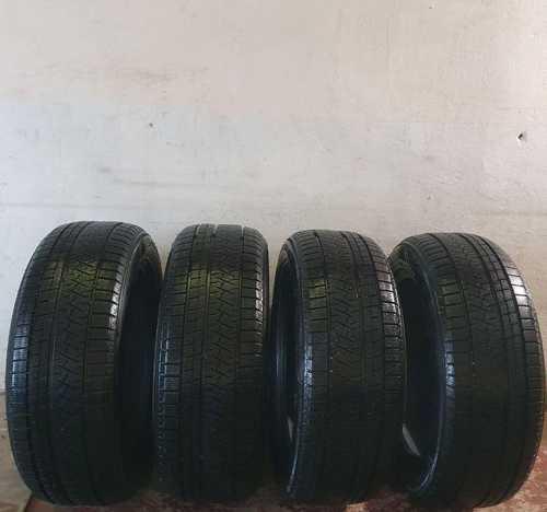 Triangle Snowlink TWT02 235/55 R19 105W