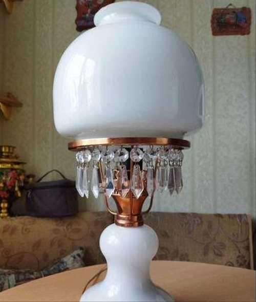 Лампа настольная зик