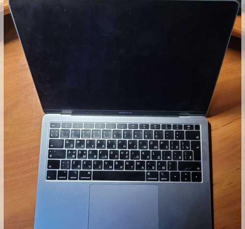 MacBook air 2018 a1932