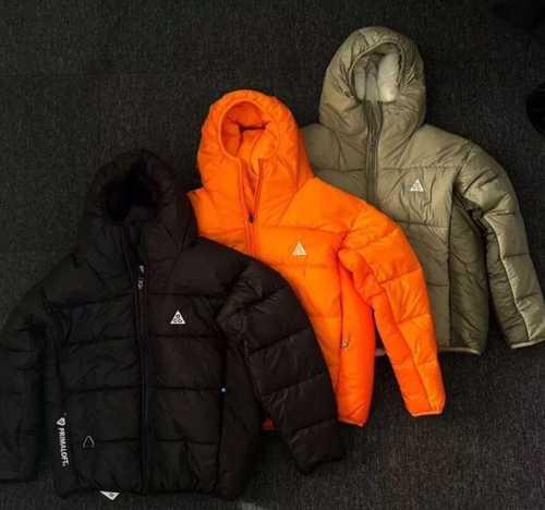 Пуховик Nike Acg