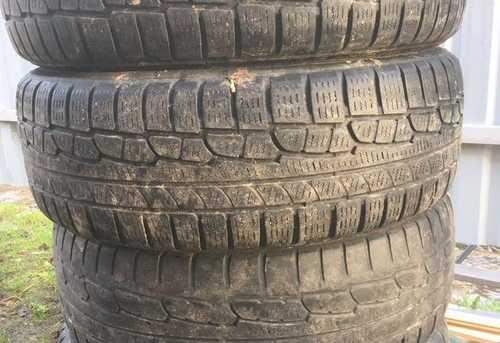 Nokian Tyres WR 215/65 R16 102H