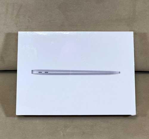 Новый Apple MacBook Air 13 M1 8/256GB (Ростест)