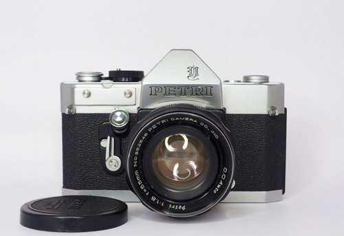 Пленочный фотоаппарат Petri U6 зеркальный f1.8
