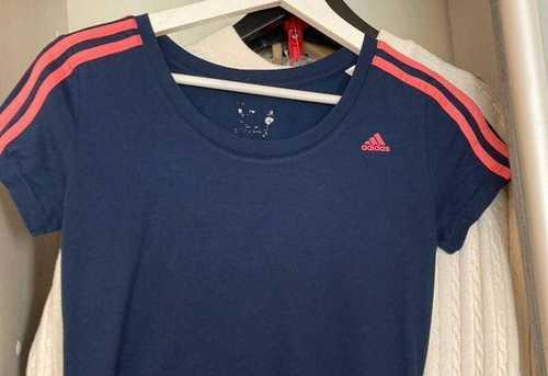 Футболка спортивная Adidas, б/у, размер 42- 44