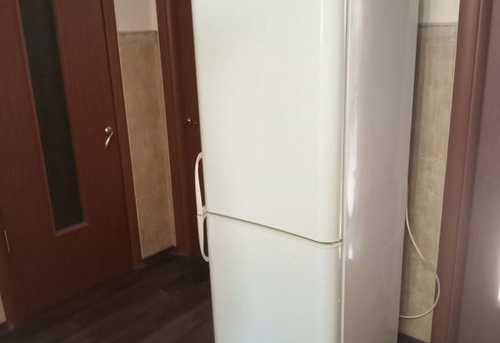 Холодильник Indesit C 132 NF G