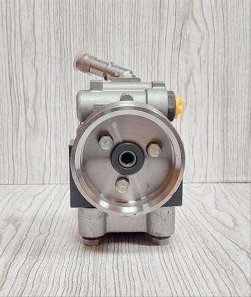 Насос Гур газ-560 штайер