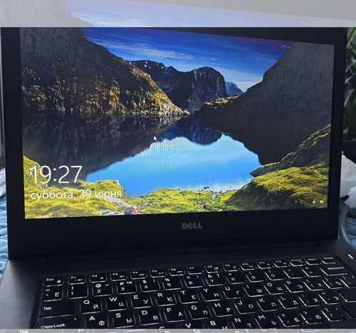 Ноутбук dell vostro P75G 2017г