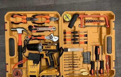 Шуруповерт Dewalt