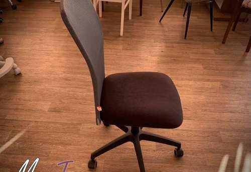 Офисное кресло оптом