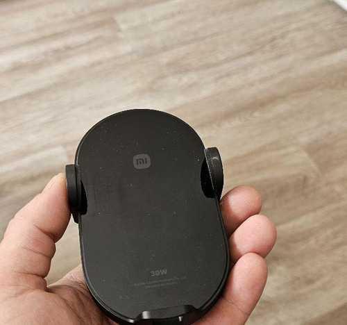 Держатель с беспроводной зарядкой Mi 30W W03ZM