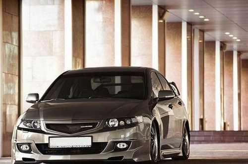 Накладка на передний бампер Mugen для Honda Accord