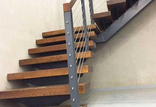 Металлокаркас Межэтажной Лестницы на Дачу