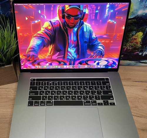 Macbook pro 16 i9 2020 32gb 512gb