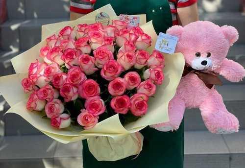 Подарочный набор: букет из 51 розы + медведь