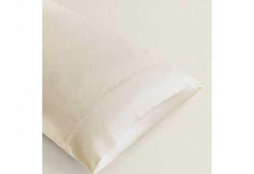 Наушка из 100 шелка малбержи Zara, устричный белый