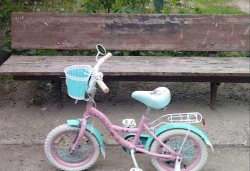 Велосипед детский четырех колесный для девочки