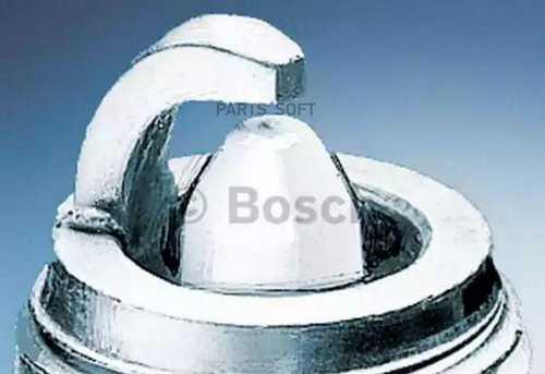 Bosch 0 242 229 555 Свеча зажигания WR8DP (0.9)