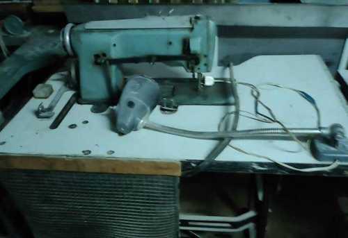 Швейная машина электрическая бу