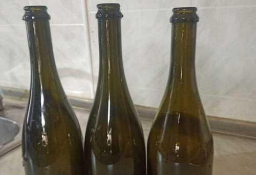 Бутылки под дом вино