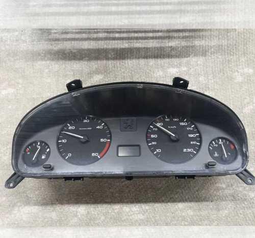 Приборная панель Peugeot 406HDi Рестайлинг