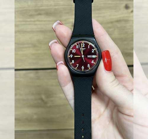 Наручные часы женские swatch