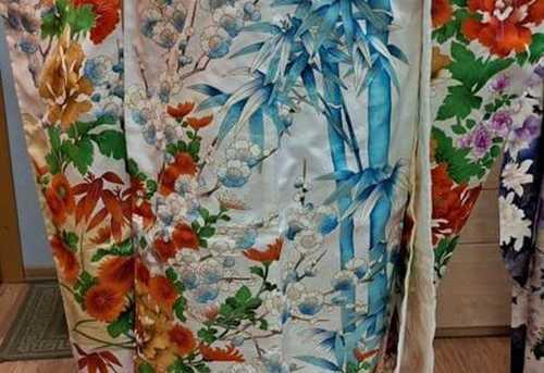 Гейша кимоно из Японии атласный шелк
