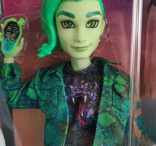 Кукла Monster High Deuce Gorgon G3