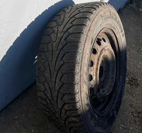 Nordman 5 215/65 R16