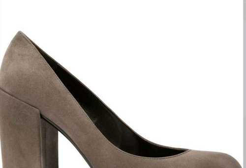 Туфли Stuart Weitzman "Moda"