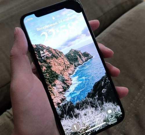 iPhone X, 64 ГБ