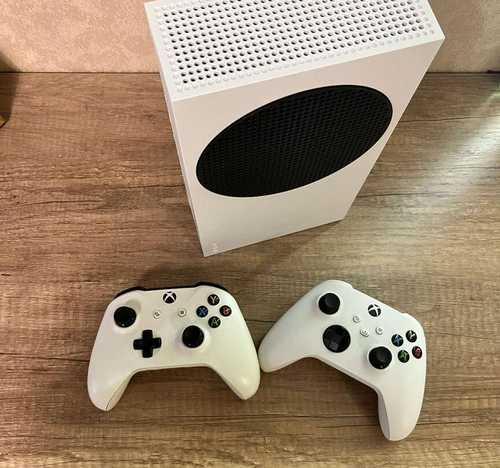 Игровая консоль Microsoft Xbox Series S