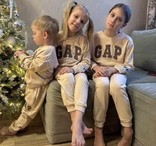 Костюм gap